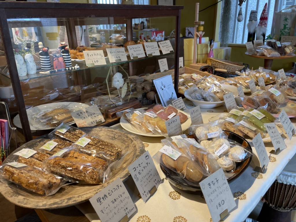 知る人ぞ知るお店｜おやつとコーヒー、自然派ワイン papoter pepin（パポテペパン）｜首里 焼き菓子│那覇ナビゲーター